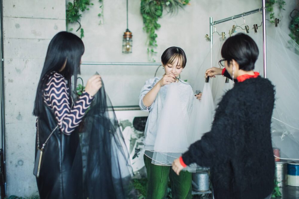 ウェディングベール専門ブランド「veve(べべ)」その魅力や裏側に密着！ | ARCH DAYS